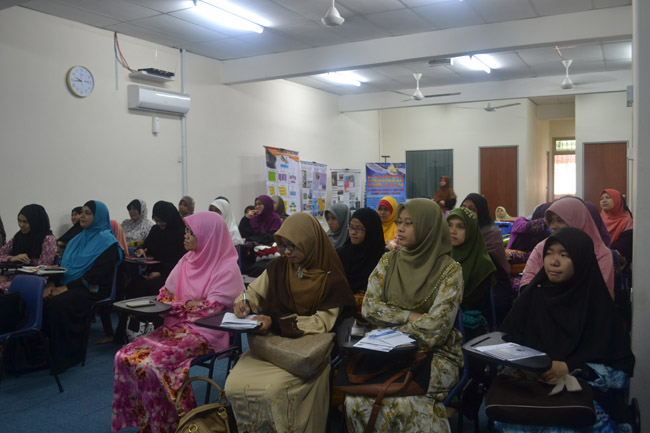 DISKUSI MUSLIMAH: Keruntuhan Generasi, Kelalaian Negara Menerapkan ...
